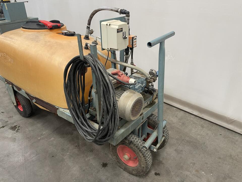 Empas spuitkar 600 liter incl. slanghaspel | Pomp capaciteit: 50 l/min ...