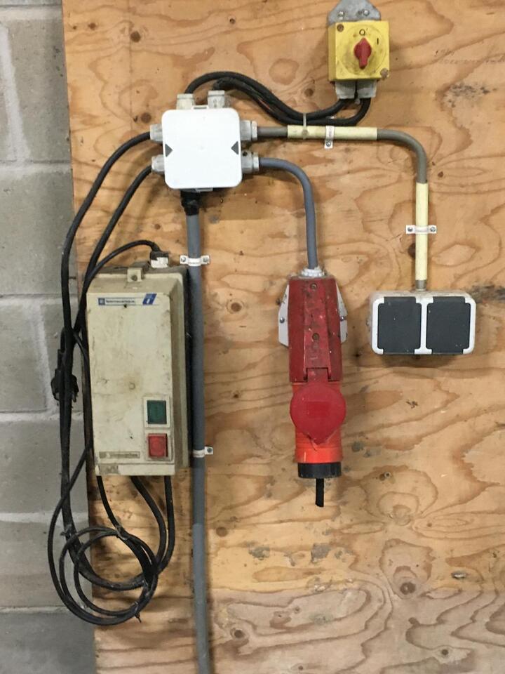 Grondwaterpomp 10m3/uur - Tuinbouw Marktplaats